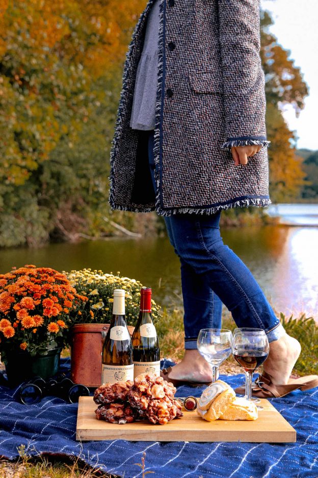 5 Best Leaf Peeping Picnic Spots in Massachusetts - Aubrey Craig