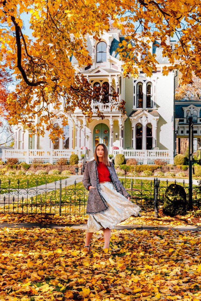 Everything You Need To Know About The Hallmark Holiday Movie Filmed in ...